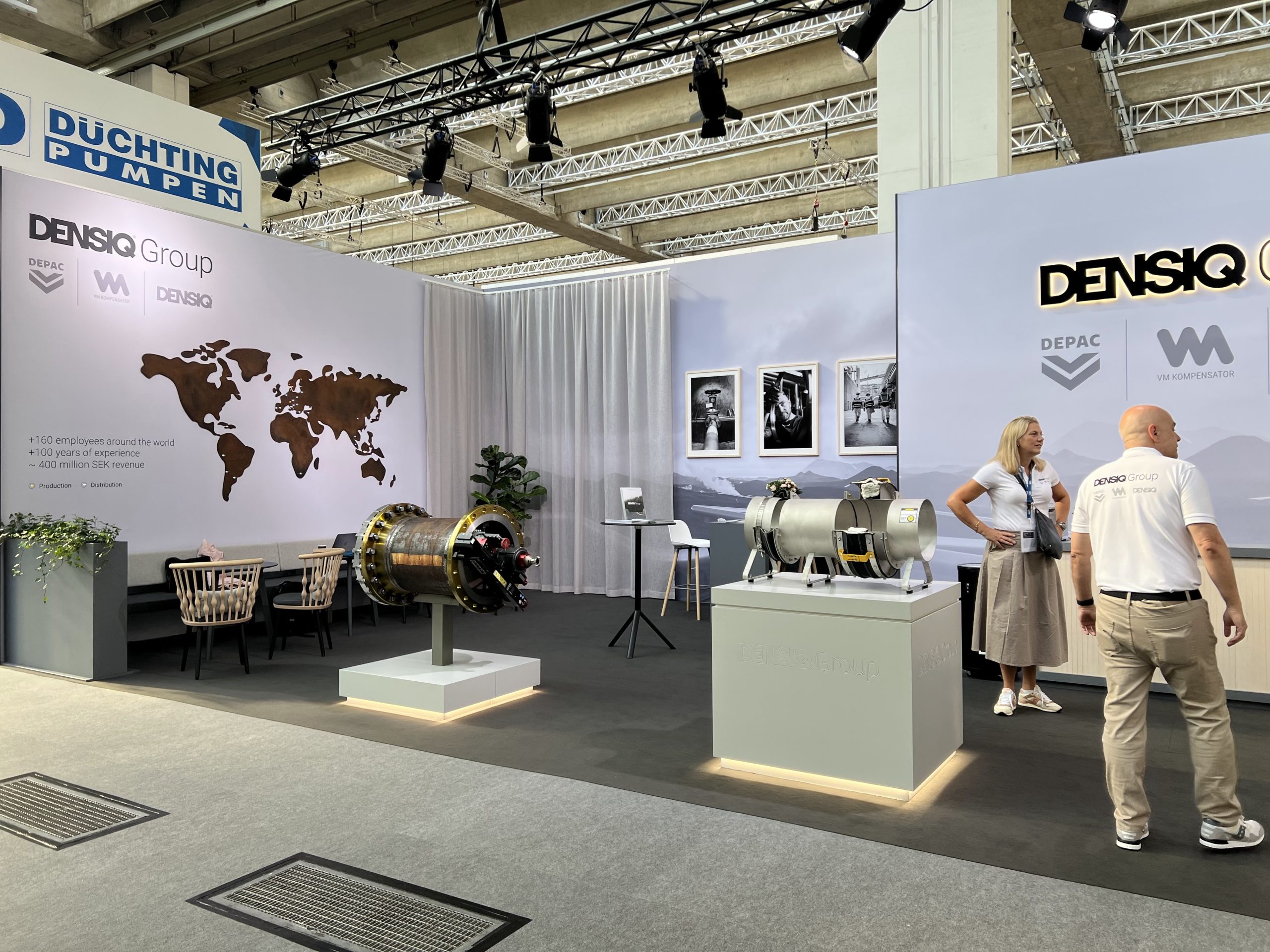 En Global Närvaro i Rost och Ljus – Densiqs Monter på Achema - Space Production